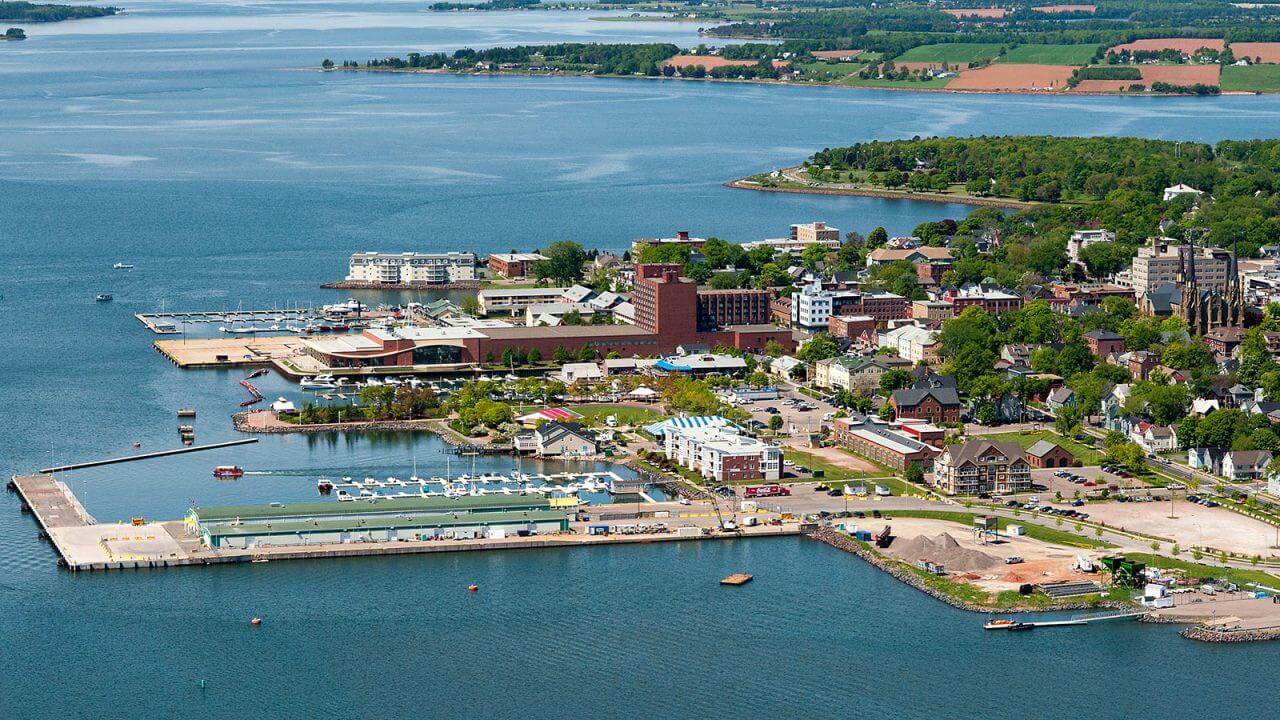 Dịch vụ gửi hàng hóa từ Huế đi Edward (Canada) giá rẻ